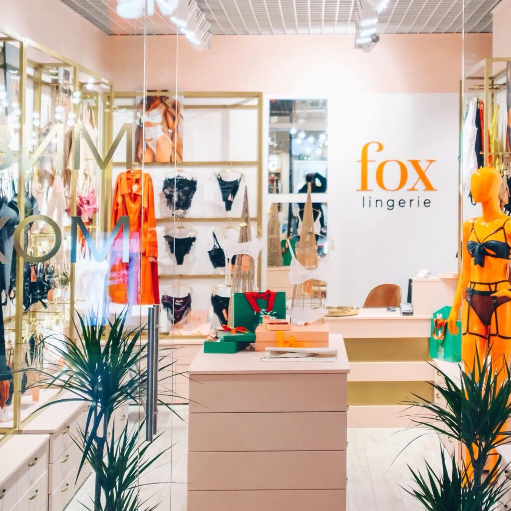 Fox Lingerie закрывает все магазины в украинских ТРЦ | Украинский Совет ...